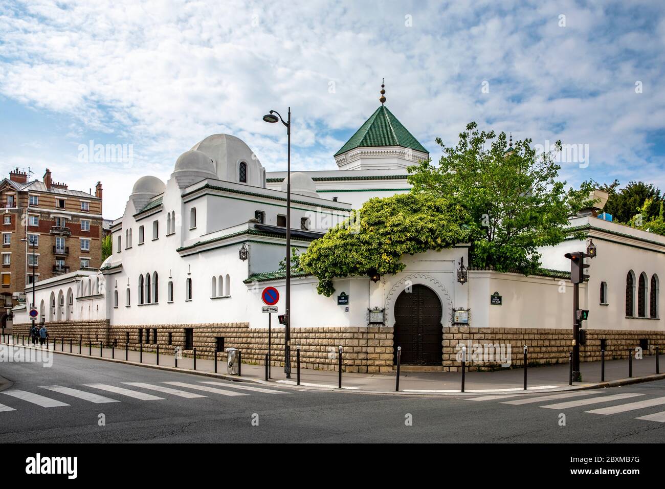 Paris, France - April 25, 2020: Built in 1926, the Grande Mosquee de ...