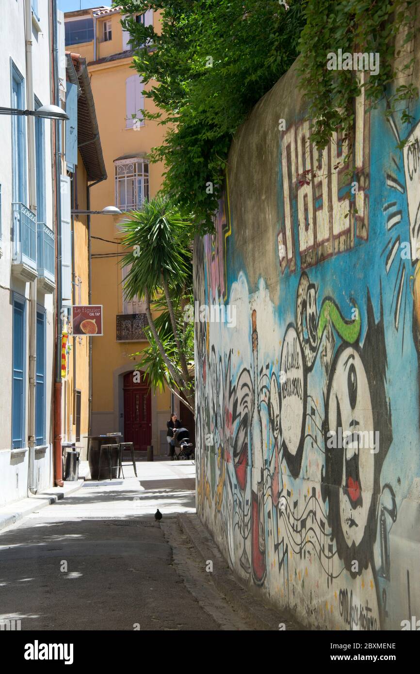 Eindrücke aus der Altstadt von Perpignan, Hauptstadt der Region ...