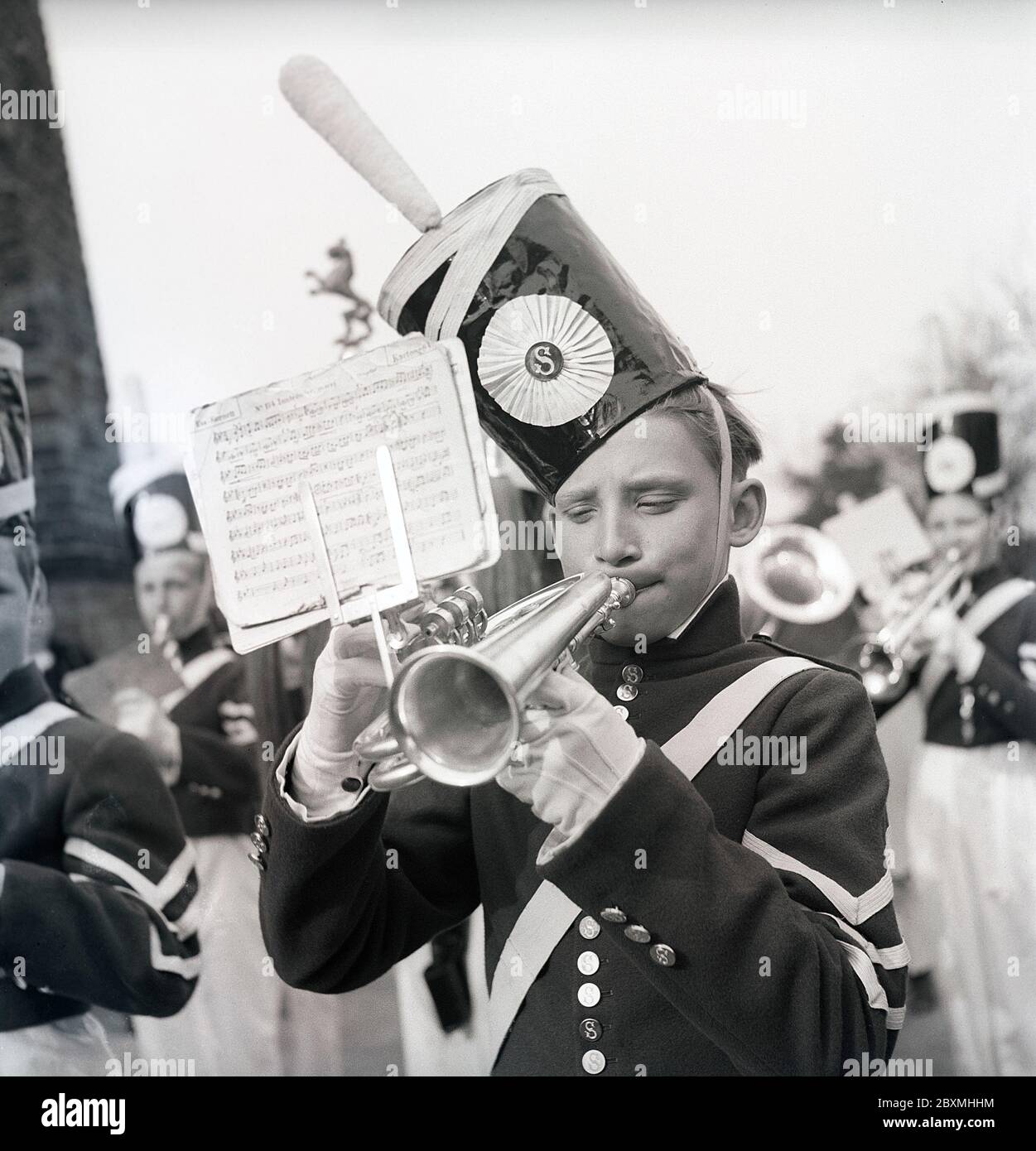 1940s music hi-res stock photography and images - Alamy