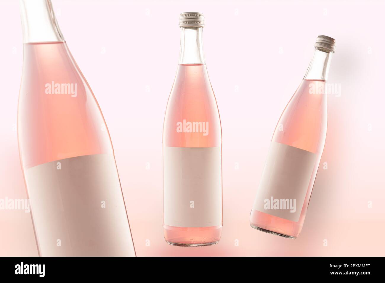 Beer bottles blank labels hi-res stock photography and images - Alamy