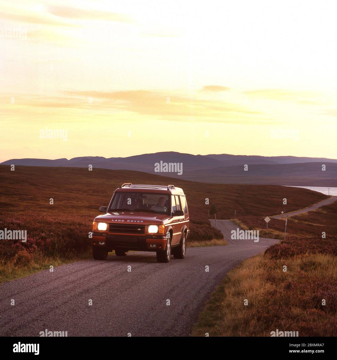 1999 land rover discovery series 2 hi-res stock photography and images ...