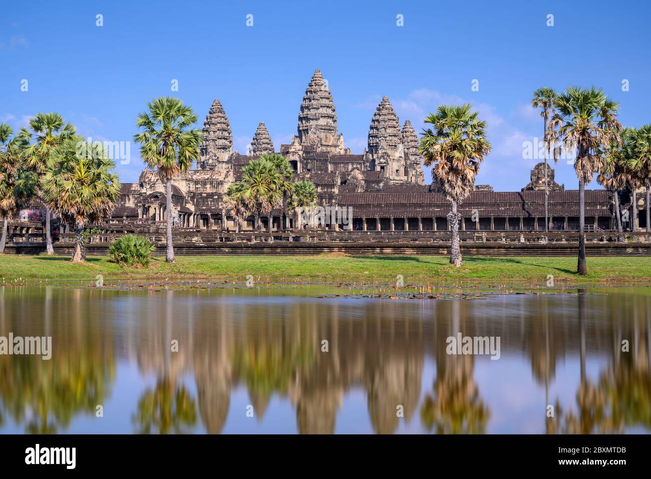 Angkor Wat (Constructed: Early-Mid 12th century, King/Patron ...