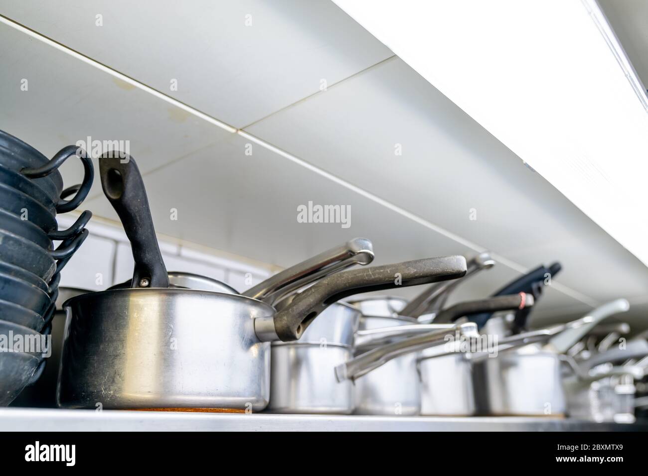 Dirty pots pans hi-res stock photography and images - Alamy