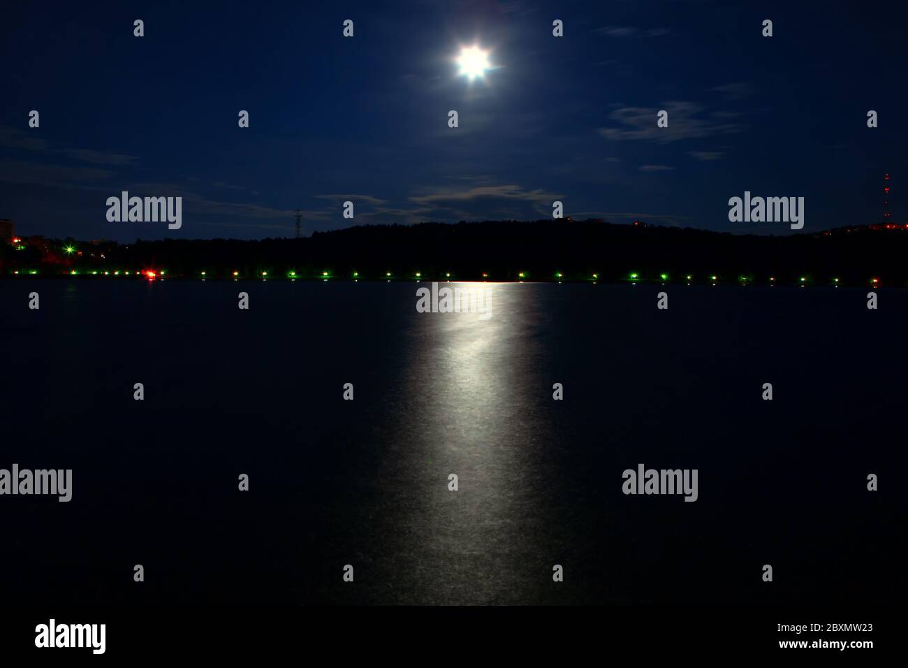 Full moonlight lake river hi-res stock photography and images - Alamy