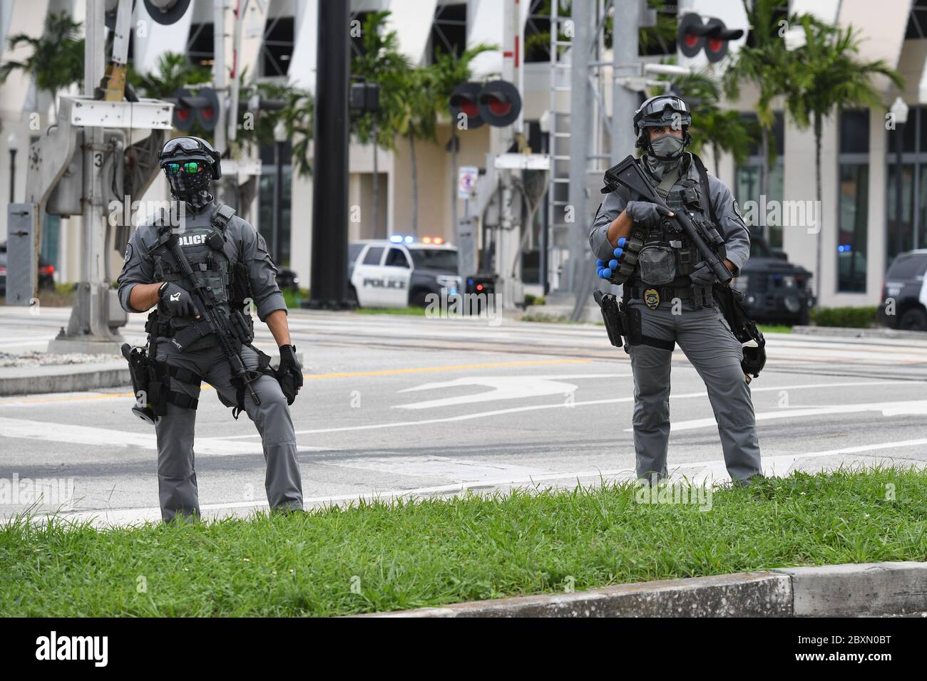 Hollywood, FL, USA. 07th June, 2020. Heavily Armed Police Officers are ...