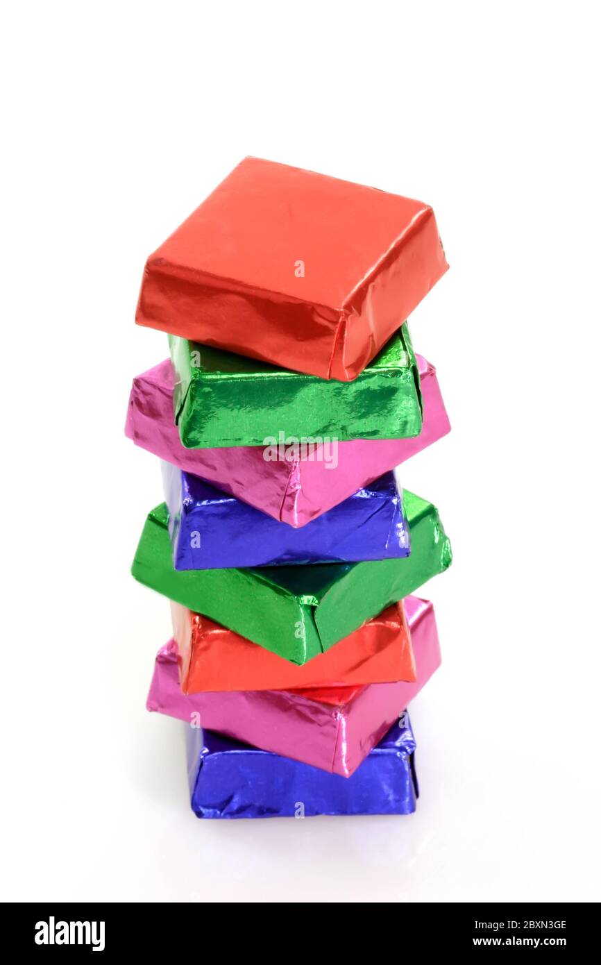 Aluminium foil sweets hi-res stock photography and images - Alamy