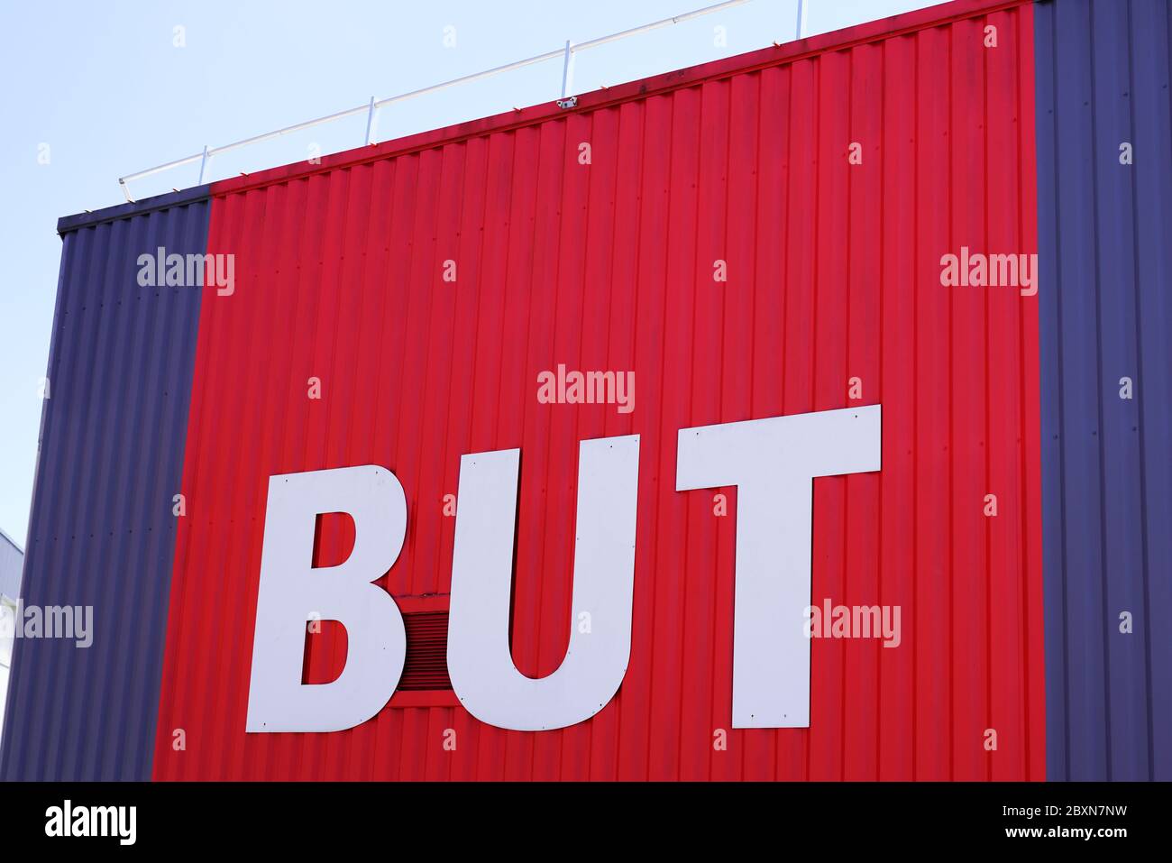 Letter hi logo hi-res stock photography and images - Alamy