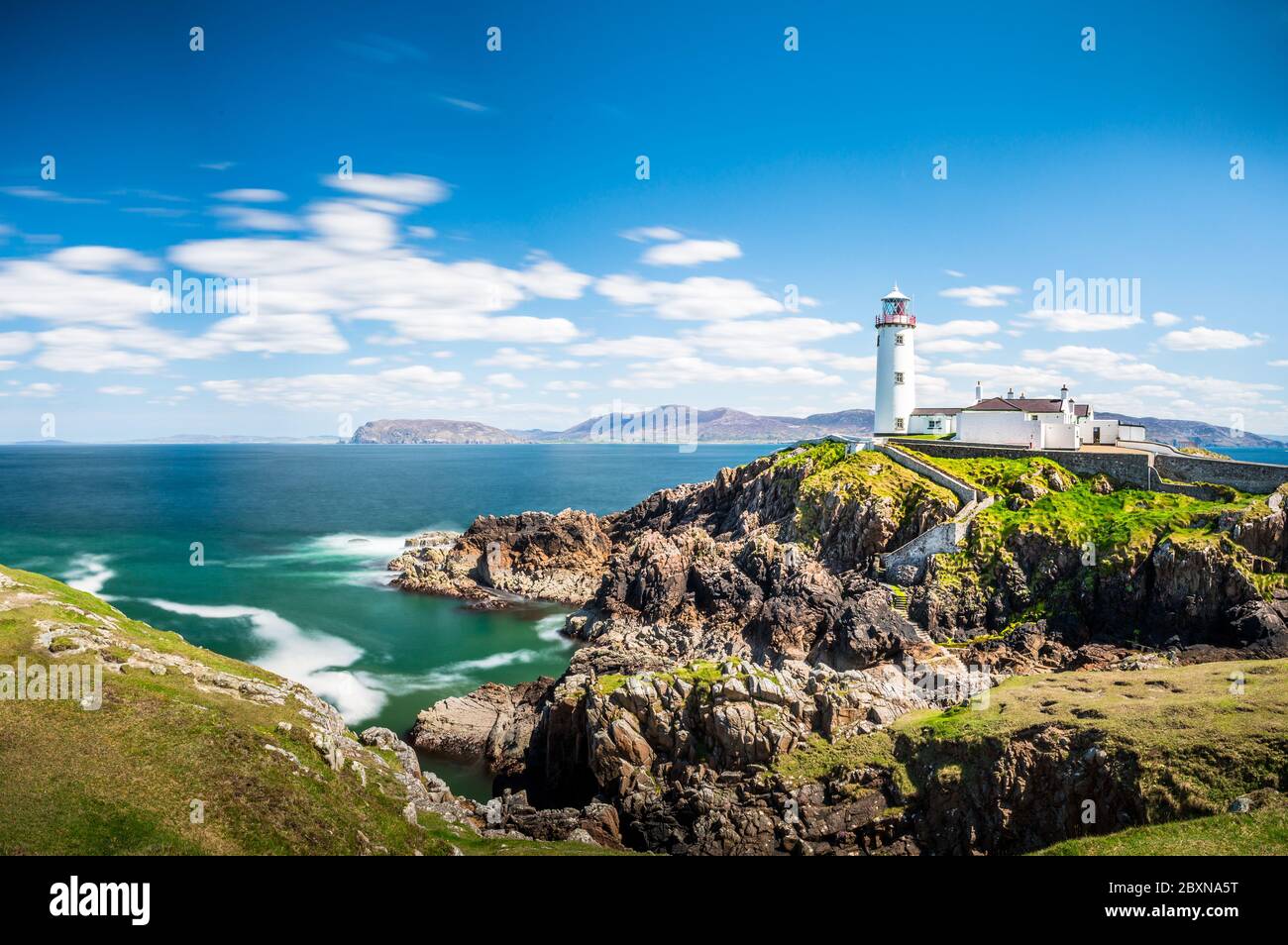 Lighthouse in Ireland, Sea, Ocean, Coast, Atlantic, Cliffs, Rock ...