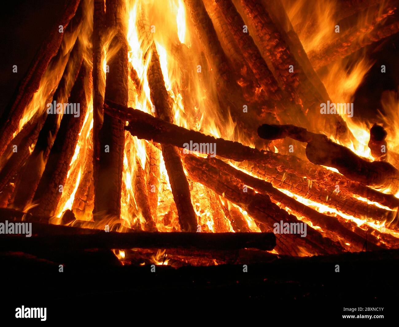 Solstice fire hi-res stock photography and images - Alamy
