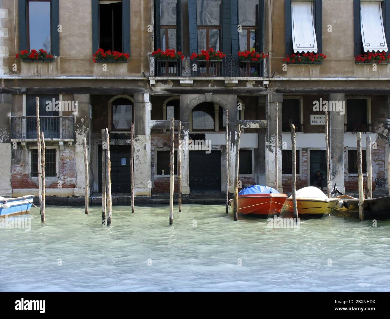 A photograph of the beautiful houses in Venice Italy Stock Photo - Alamy