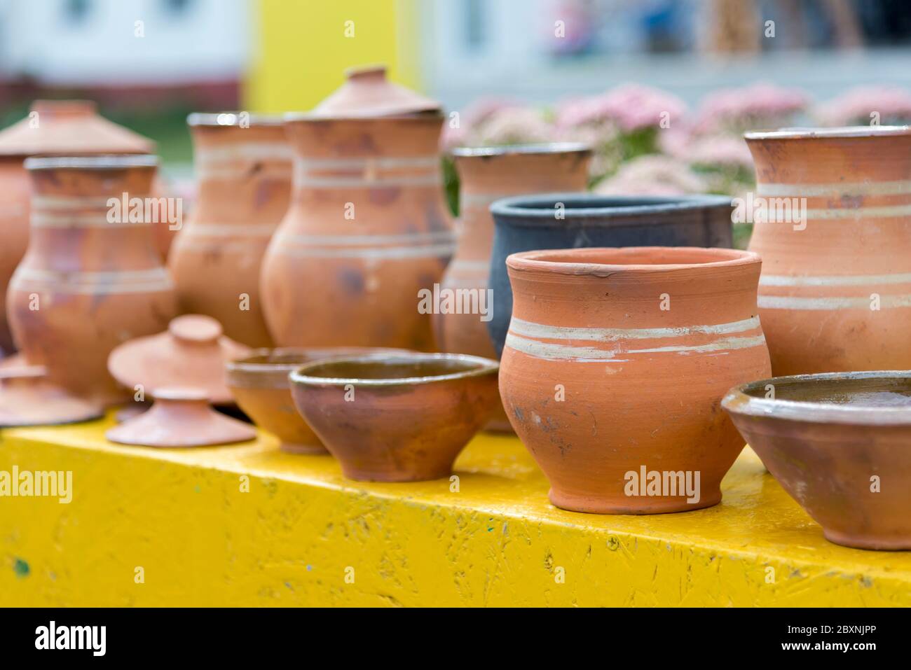 Pots Of Different Sizes And Shapes High Resolution Stock Photography ...