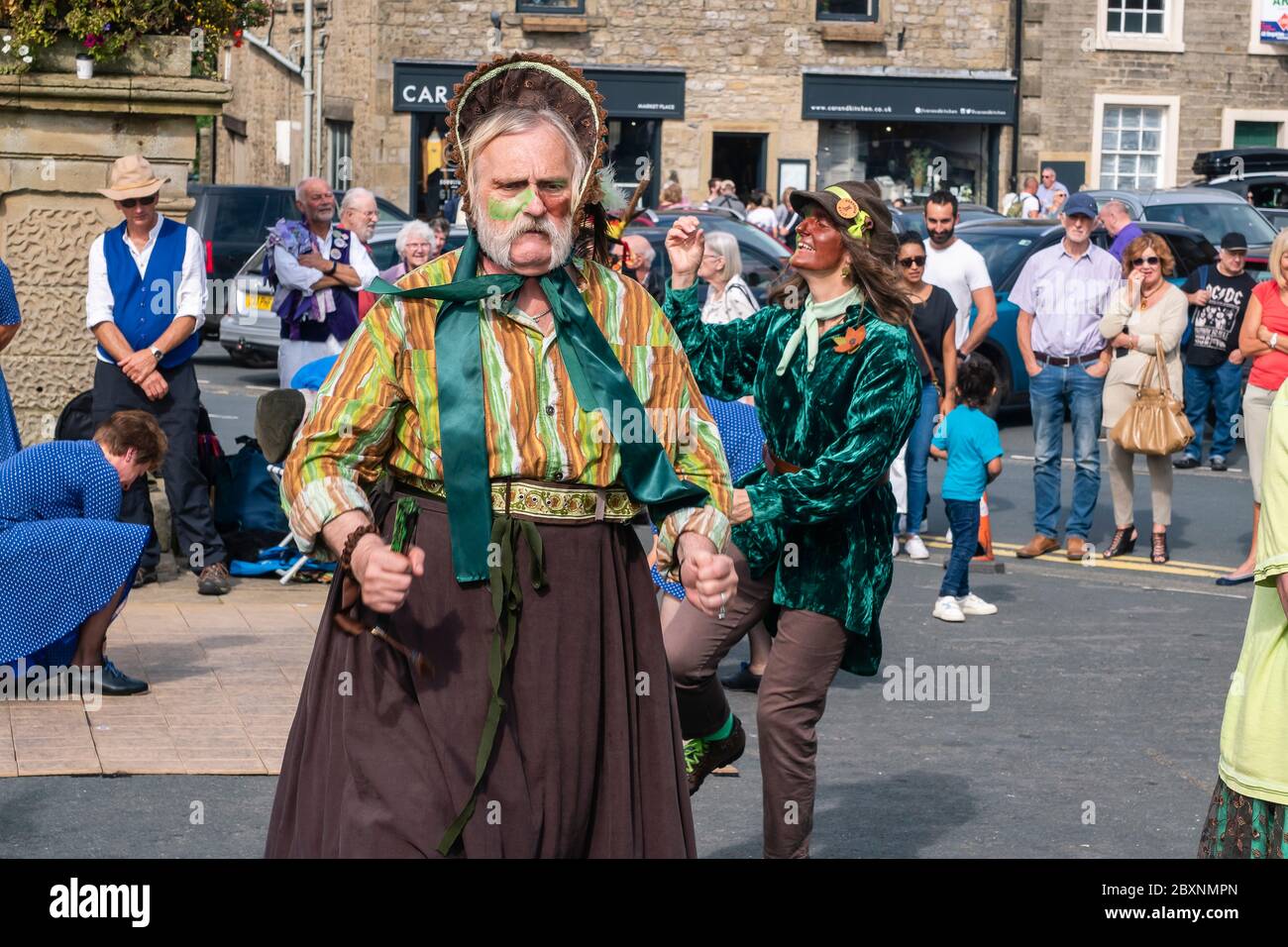 Morris dancer cartoon hi-res stock photography and images - Alamy