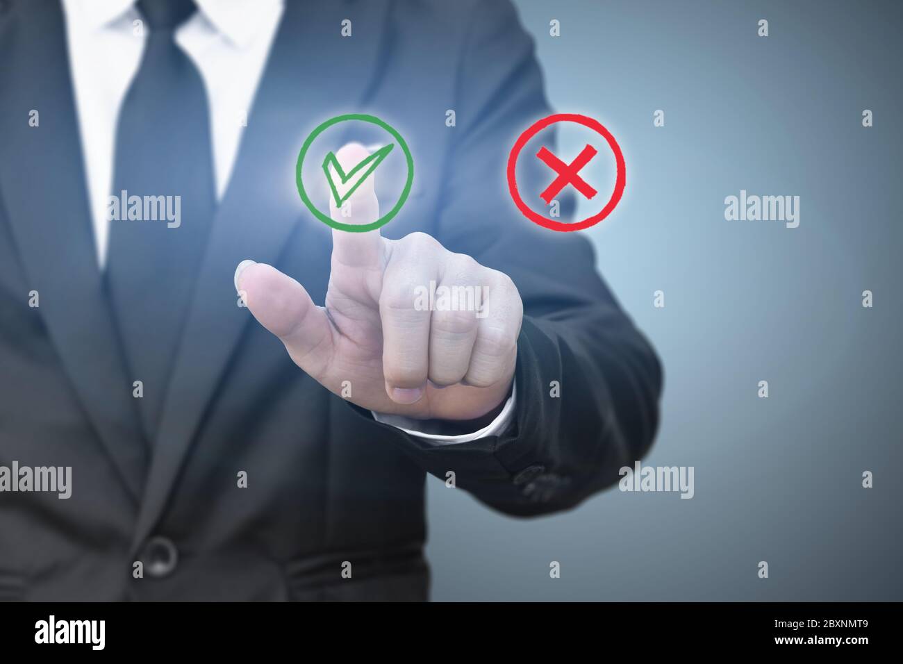 Check mark icon wrong right hi-res stock photography and images - Alamy