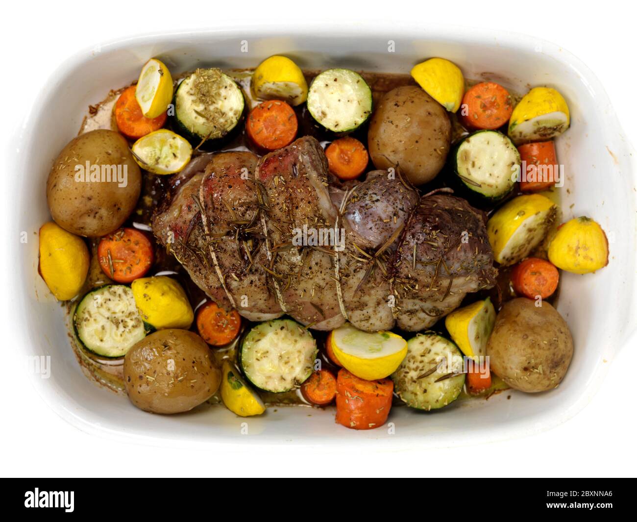 Tray of roast vegetables hi-res stock photography and images - Alamy
