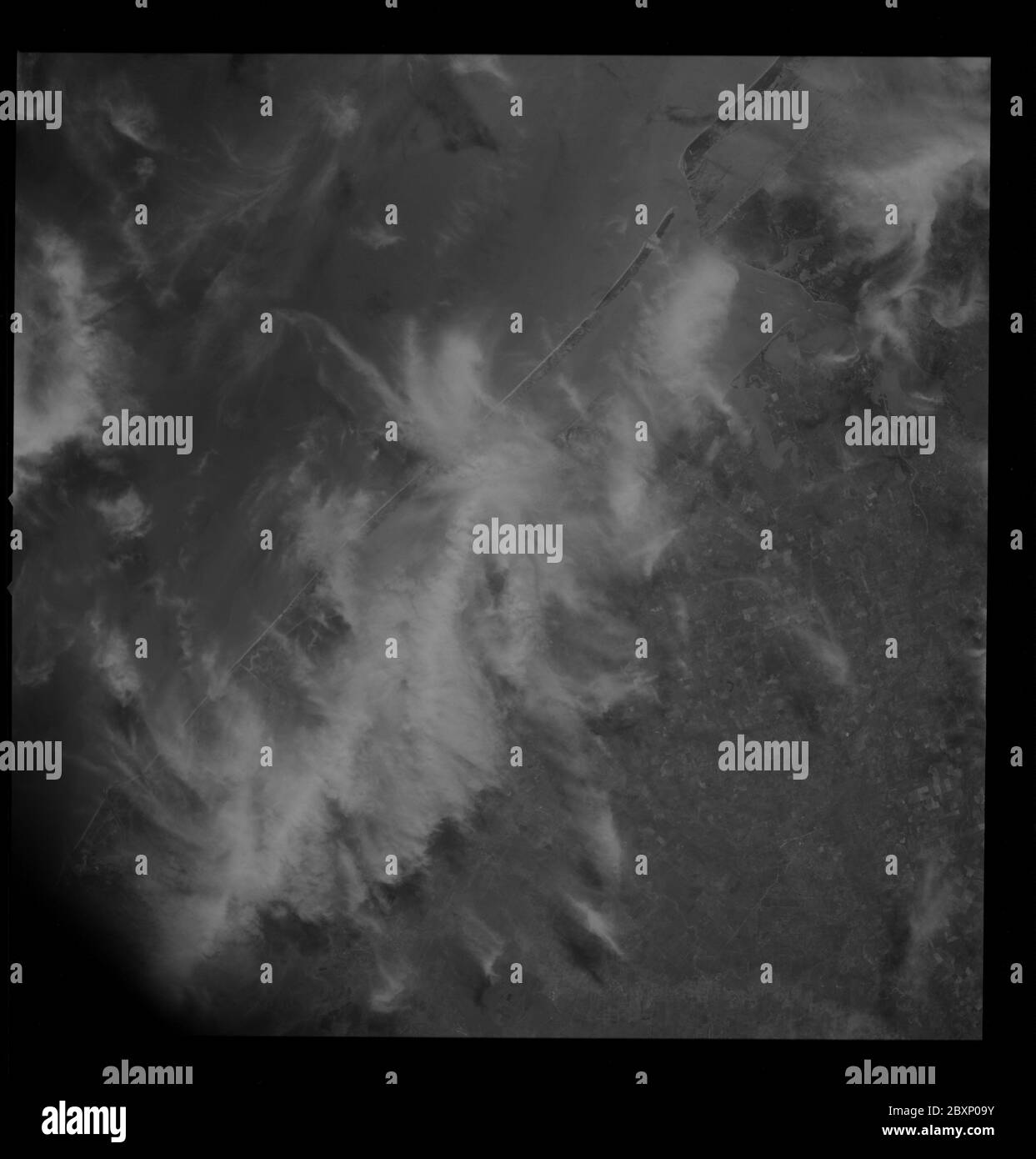 AS09-26B-3758B - Apollo 9 - Apollo 9 Mission image - S0-65 ...