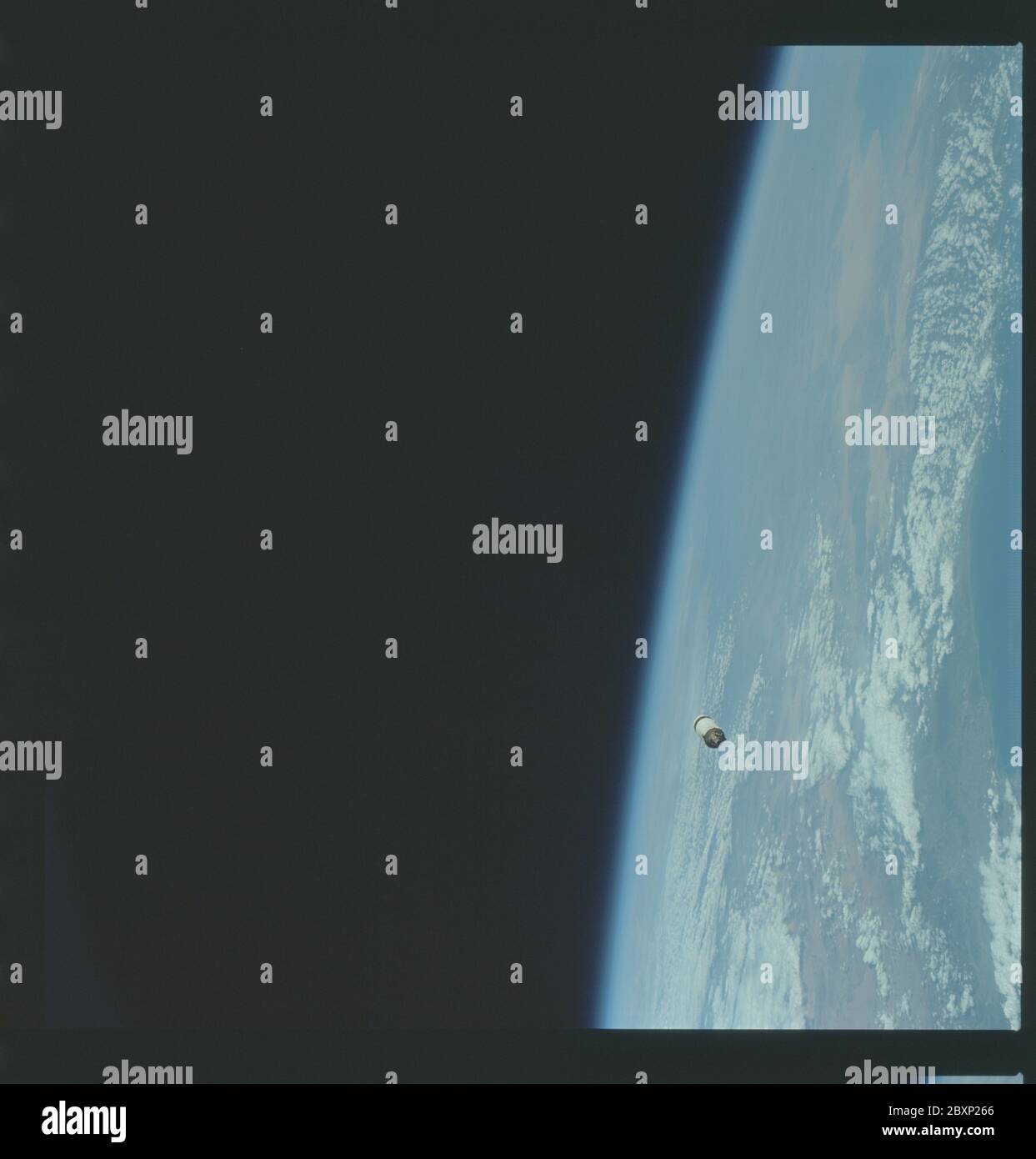 AS09-19-2950 - Apollo 9 - Apollo 9 Mission image - Earth limb over ...