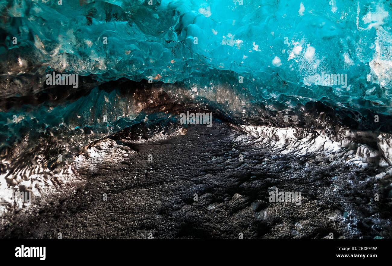 Underground caves iceland hi-res stock photography and images - Alamy