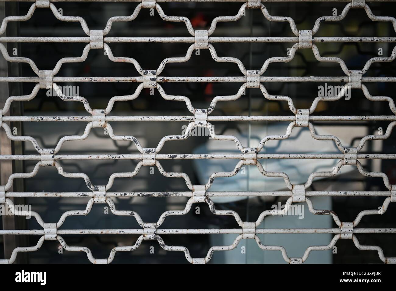 Horizontal cerrado hi-res stock photography and images - Alamy