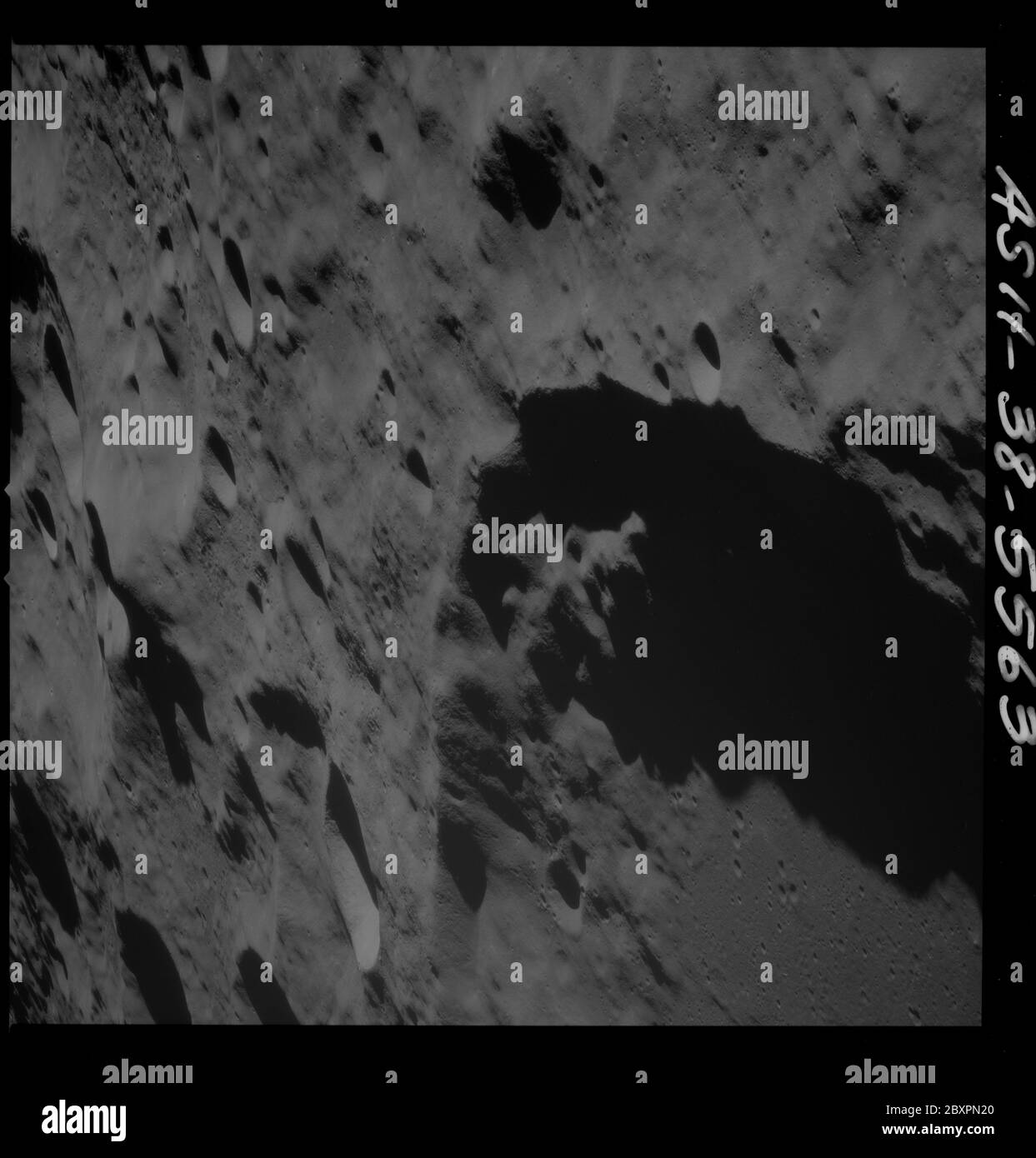 AS11-38-5563 - Apollo 11 - Apollo 11 Mission image - View of Moon ...