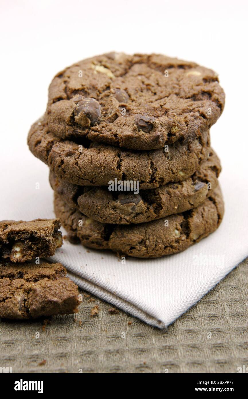 Chocolate biscuits hi-res stock photography and images - Alamy