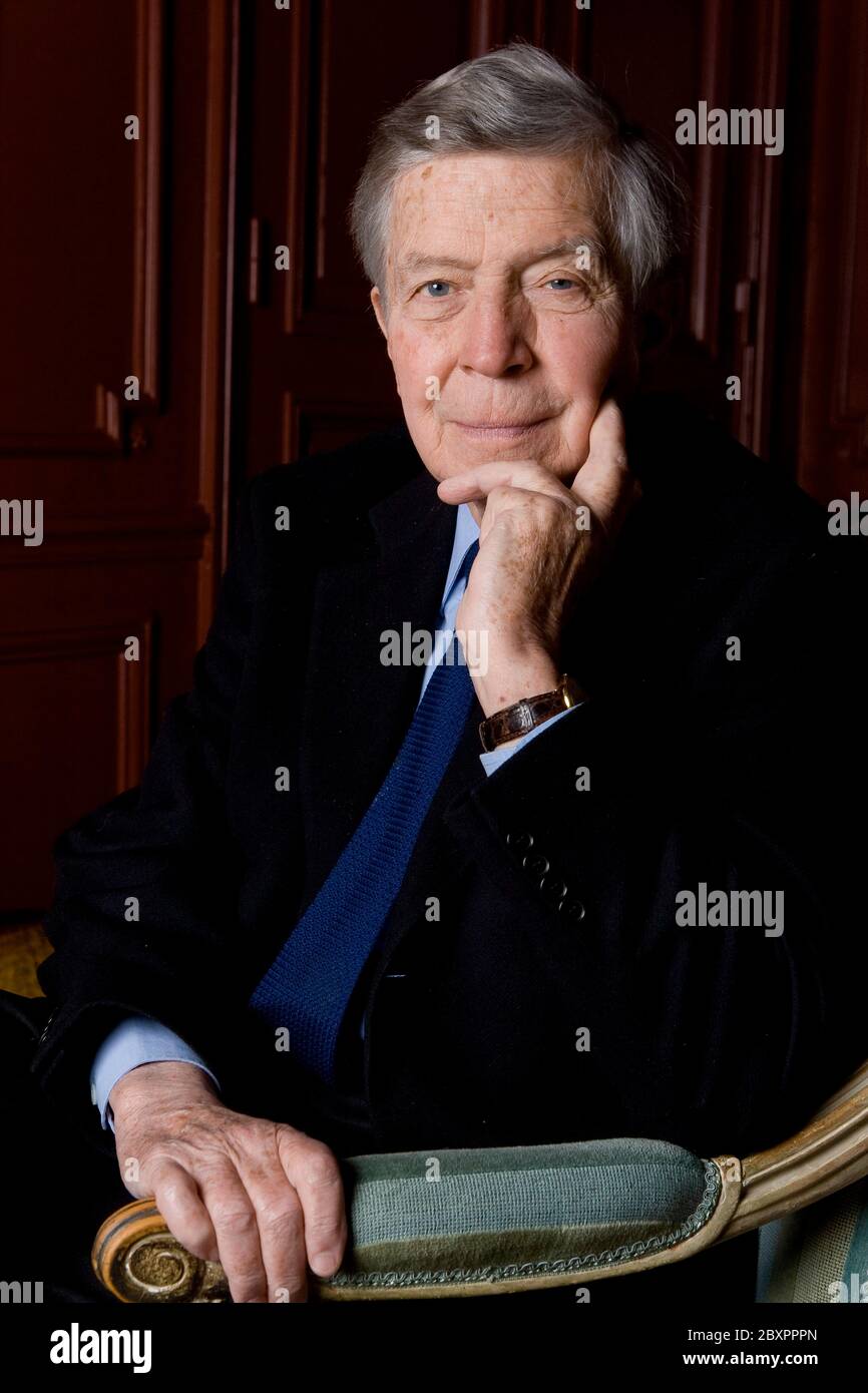 Seznec denis hi-res stock photography and images - Alamy