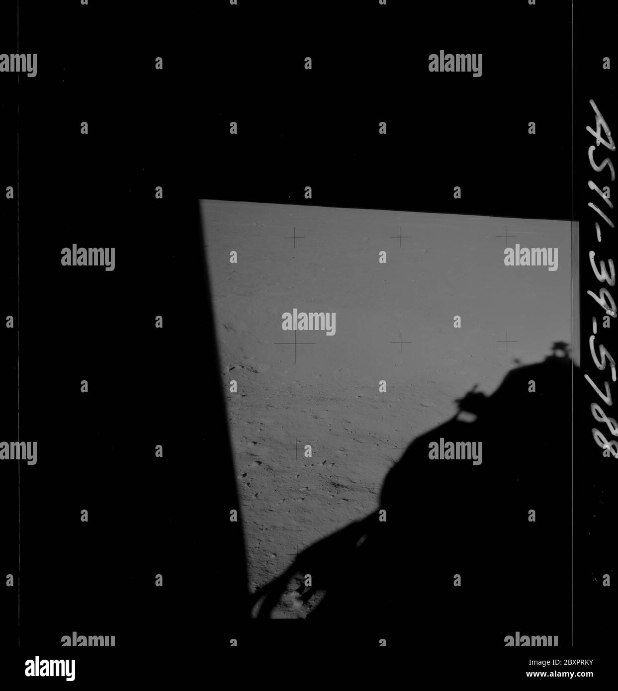 Lunar landing flight techniques hi-res stock photography and images - Alamy
