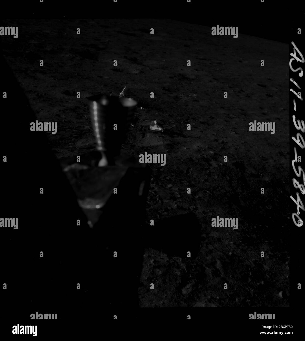 Lunar seismometer hi-res stock photography and images - Alamy