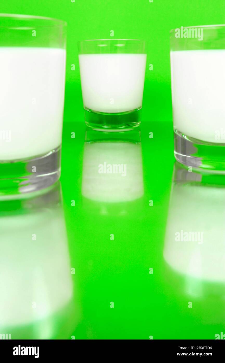 Full cream milk Stock Photo - Alamy