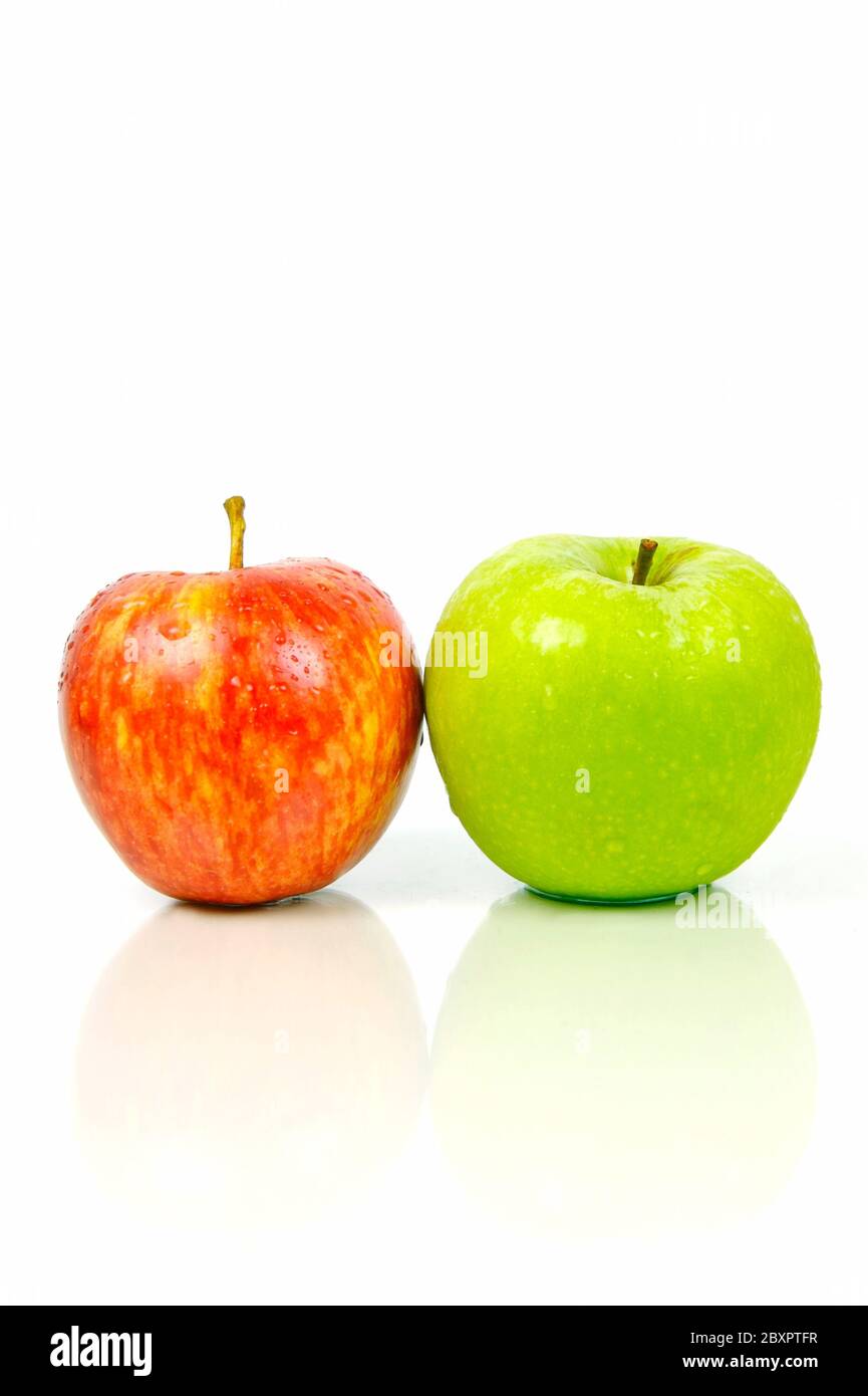 Red and green apples Stock Photo - Alamy
