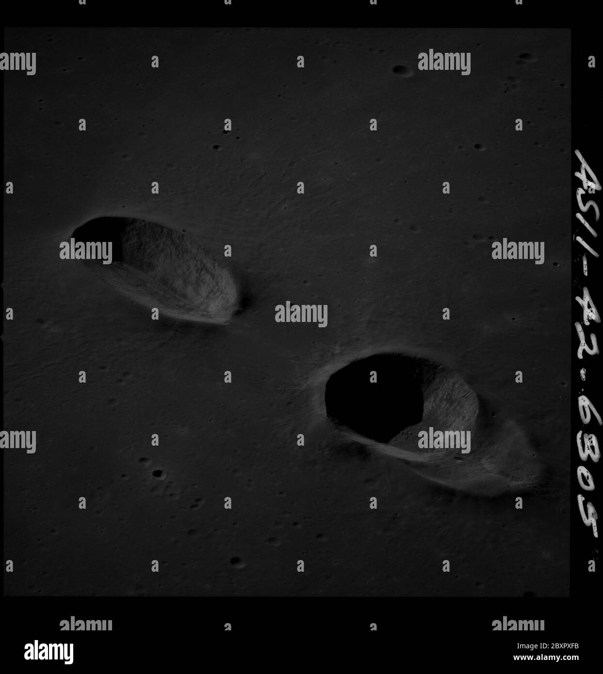 AS11-42-6305 - Apollo 11 - Apollo 11 Mission image - Messier and ...