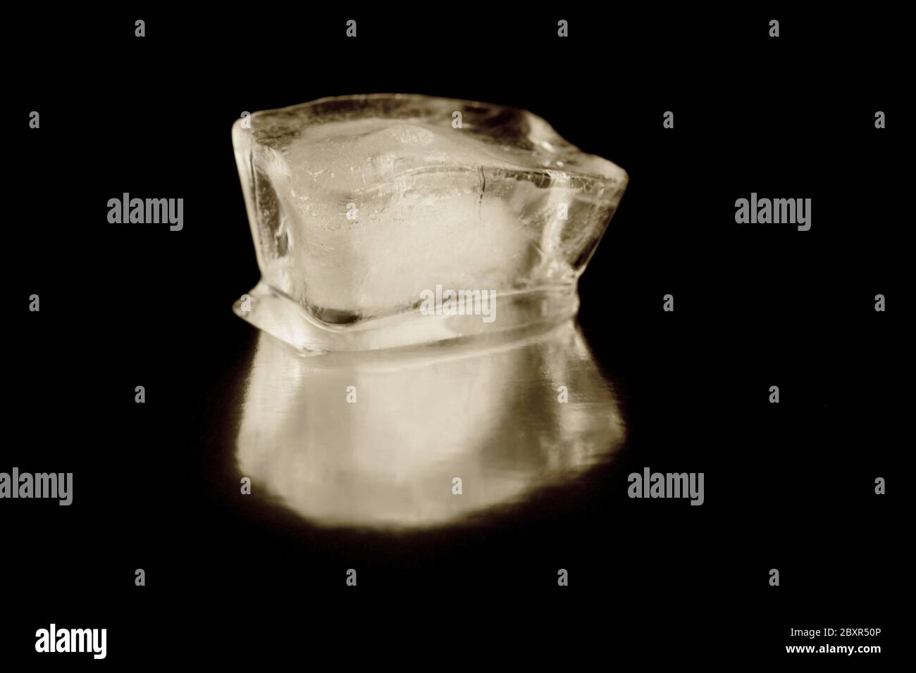 Wet blocks hi-res stock photography and images - Alamy