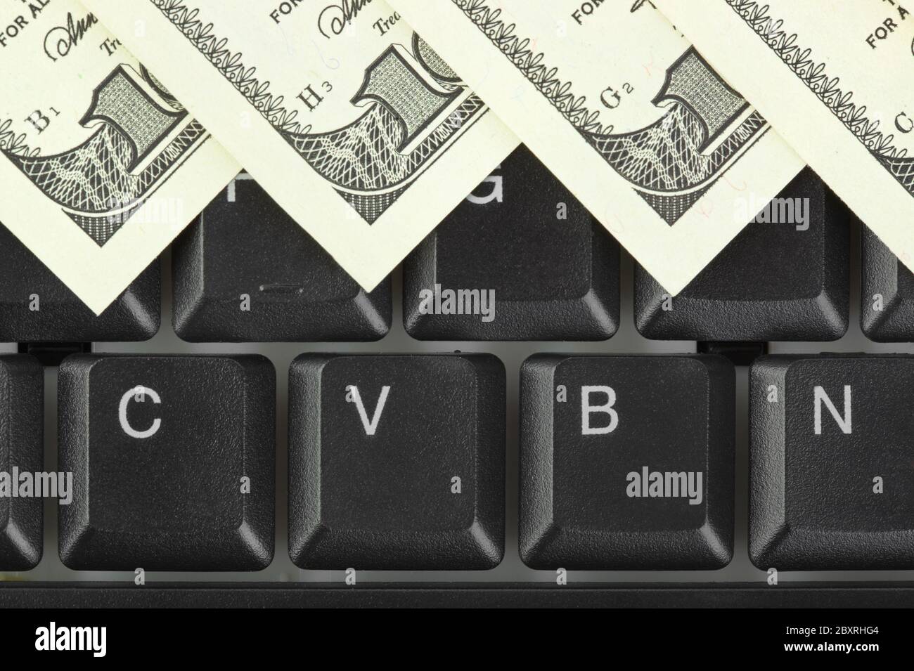 Money computer network hi-res stock photography and images - Alamy