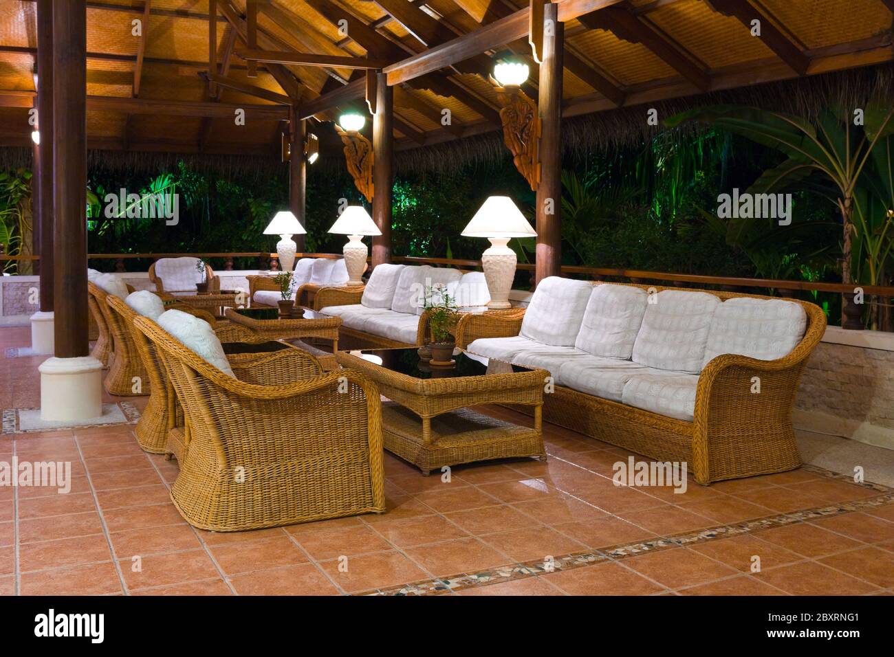 Tropical Hotel Lobby Beautiful Tropical Lobby – Bild Von Embassy