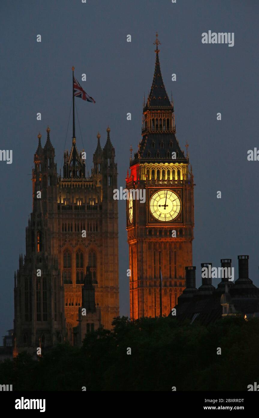 The World famous Big Ben at the Houses of Parliament or Palace of ...