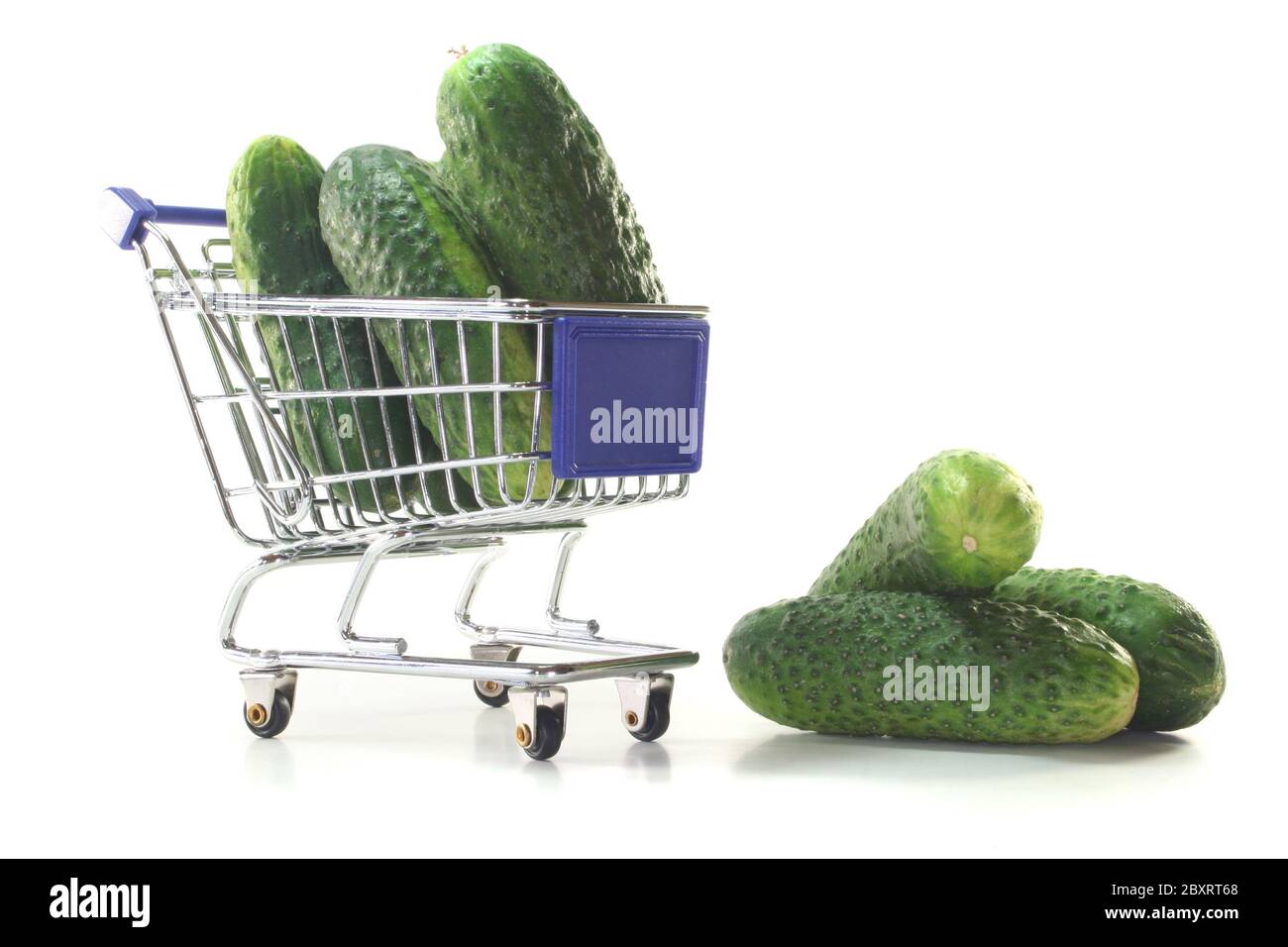 Pickling gherkins hi-res stock photography and images - Alamy