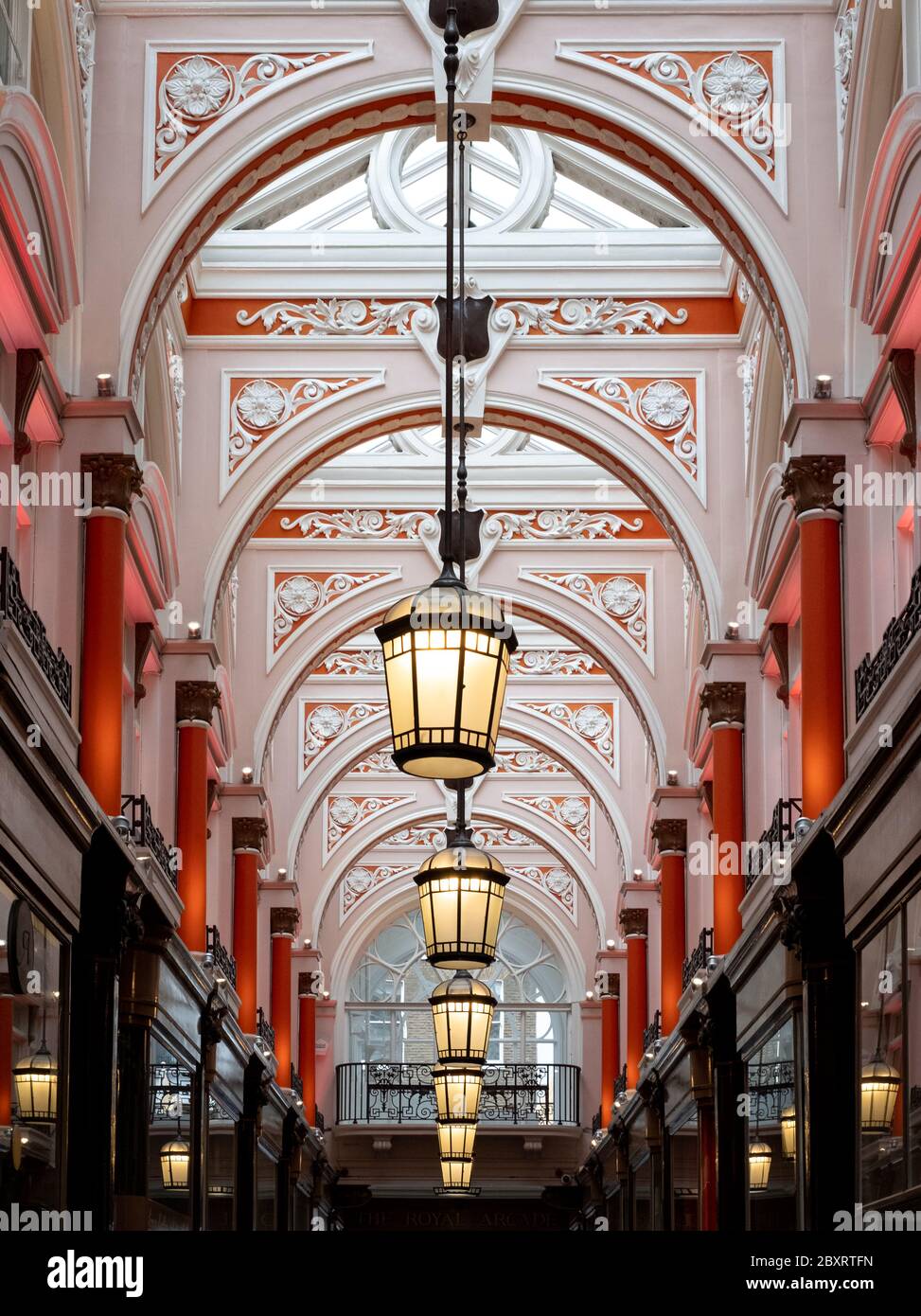 Historic arcade london mayfair hi-res stock photography and images - Alamy