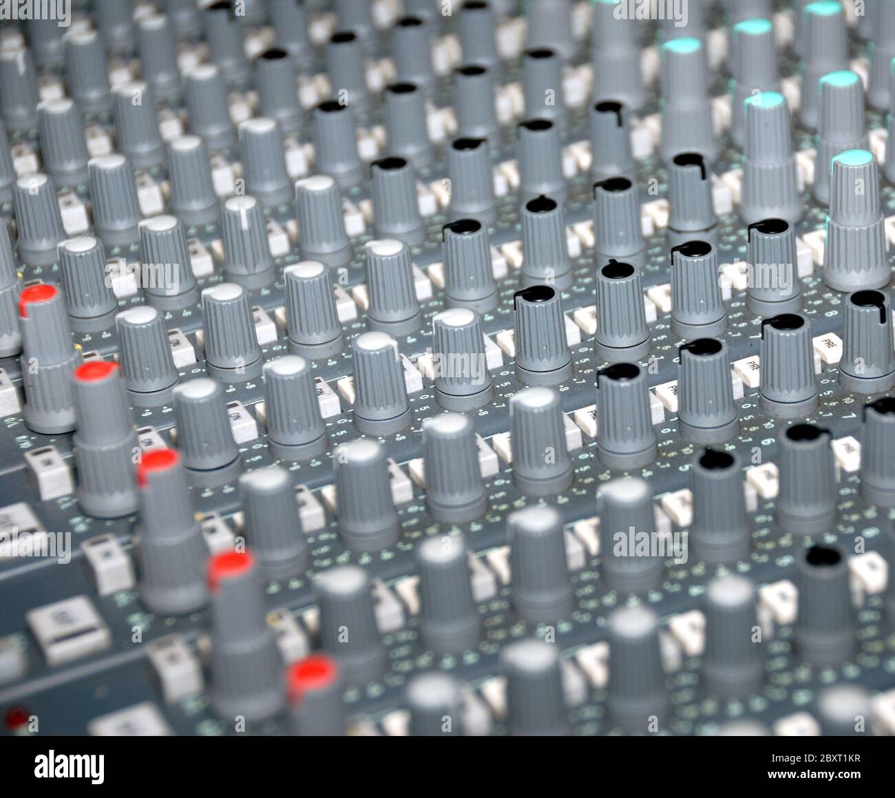 Mixing conso hi-res stock photography and images - Alamy