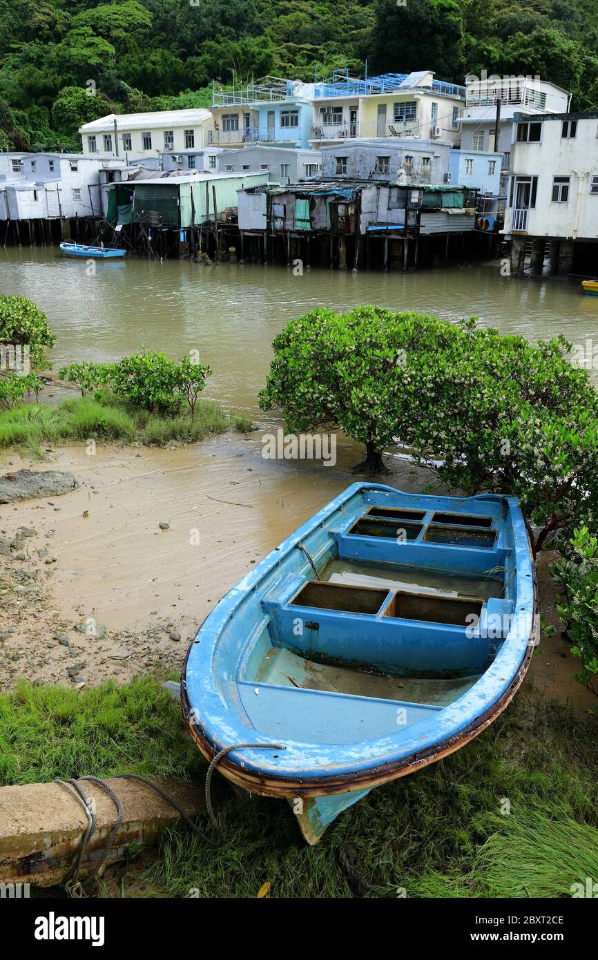 Tai O fishing village with stilt-house in Hong Kong Stock Photo - Alamy