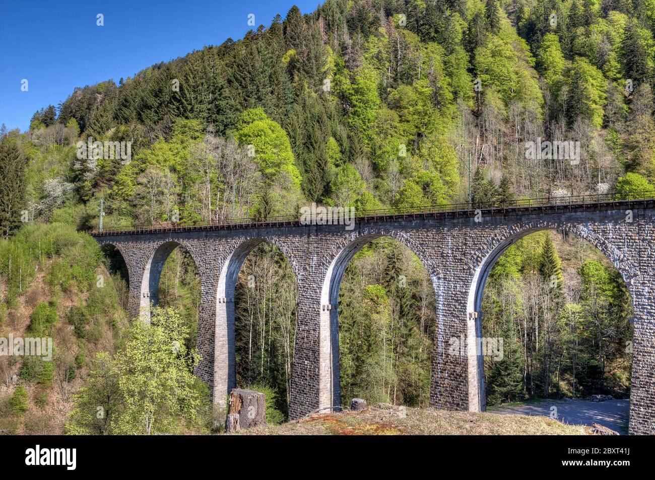 The 37 m high and 224 m long Ravenna Bridge is a viaduct of the ...