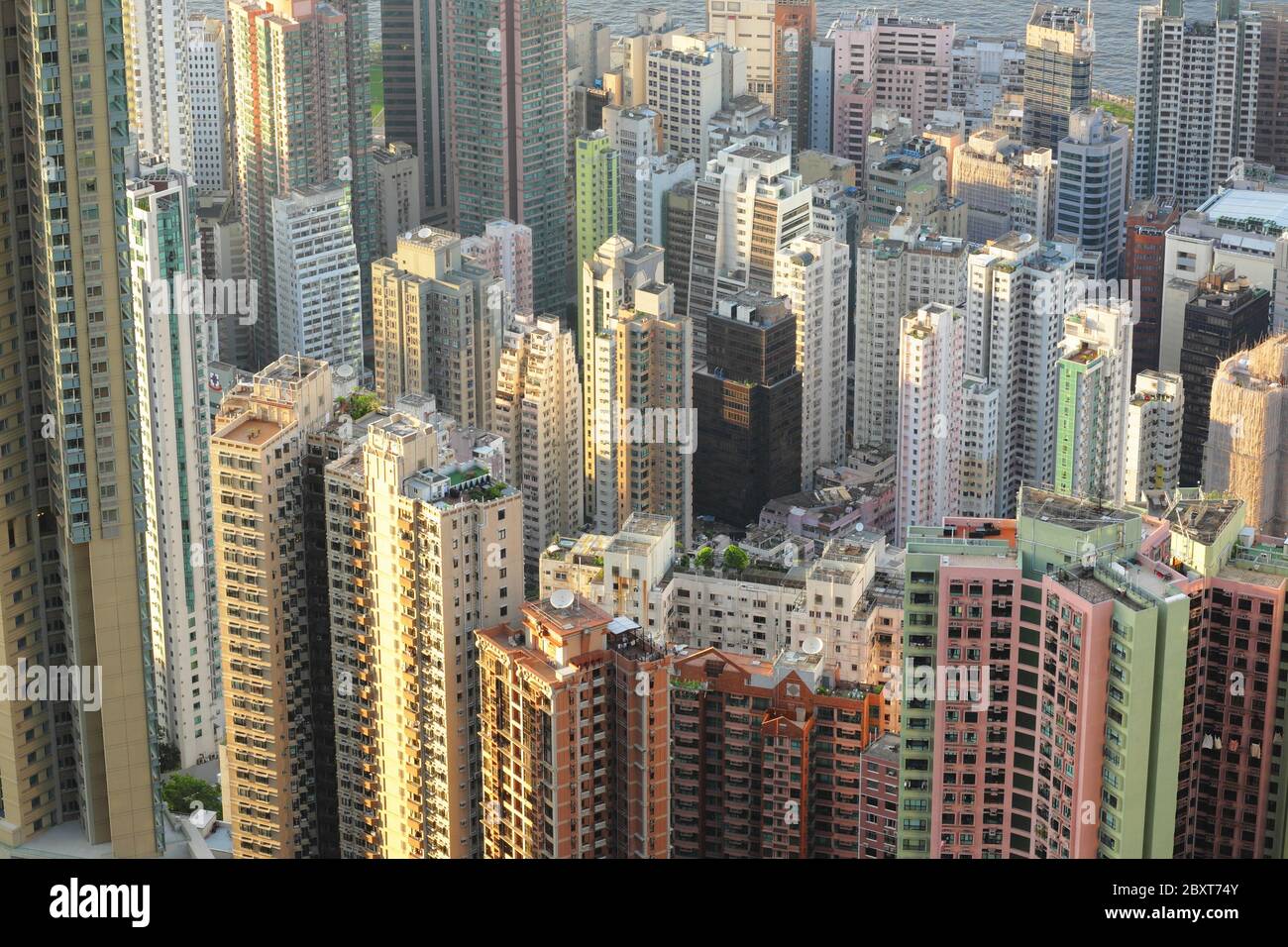 Many buildings hi-res stock photography and images - Alamy