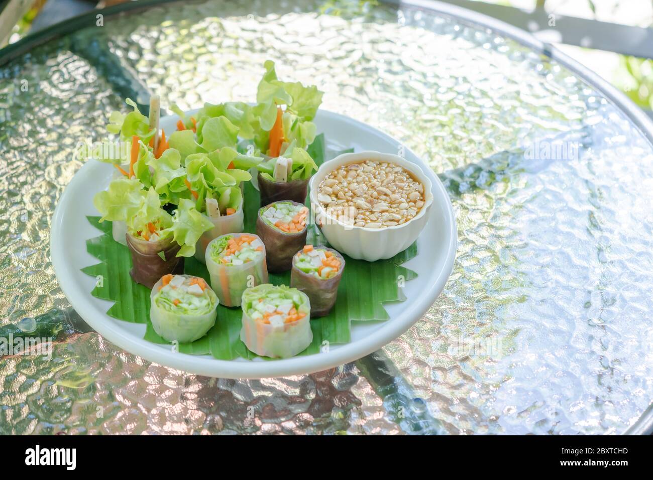 Thai fresh spring roll or Fresh Vegetable Rice Wraps is the vegetable ...