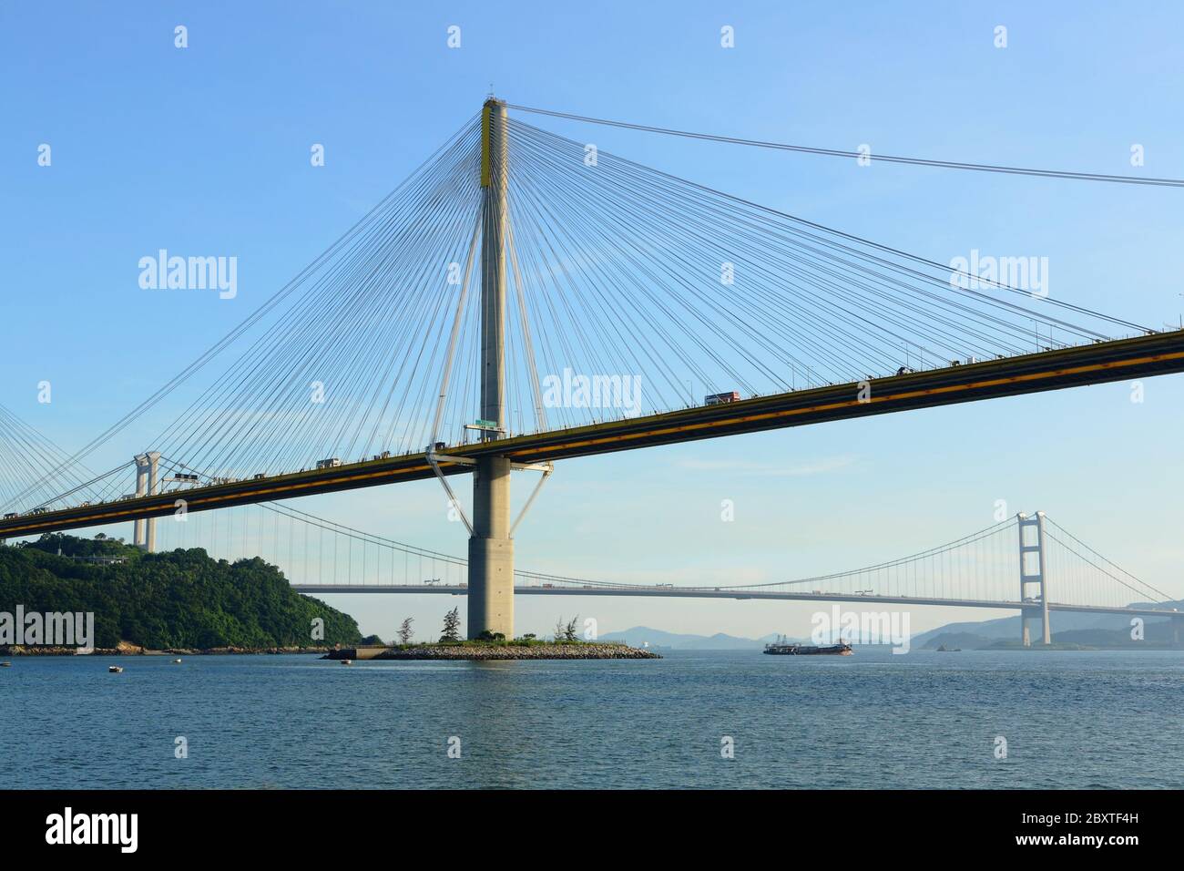 Ting kau bridge hi-res stock photography and images - Alamy