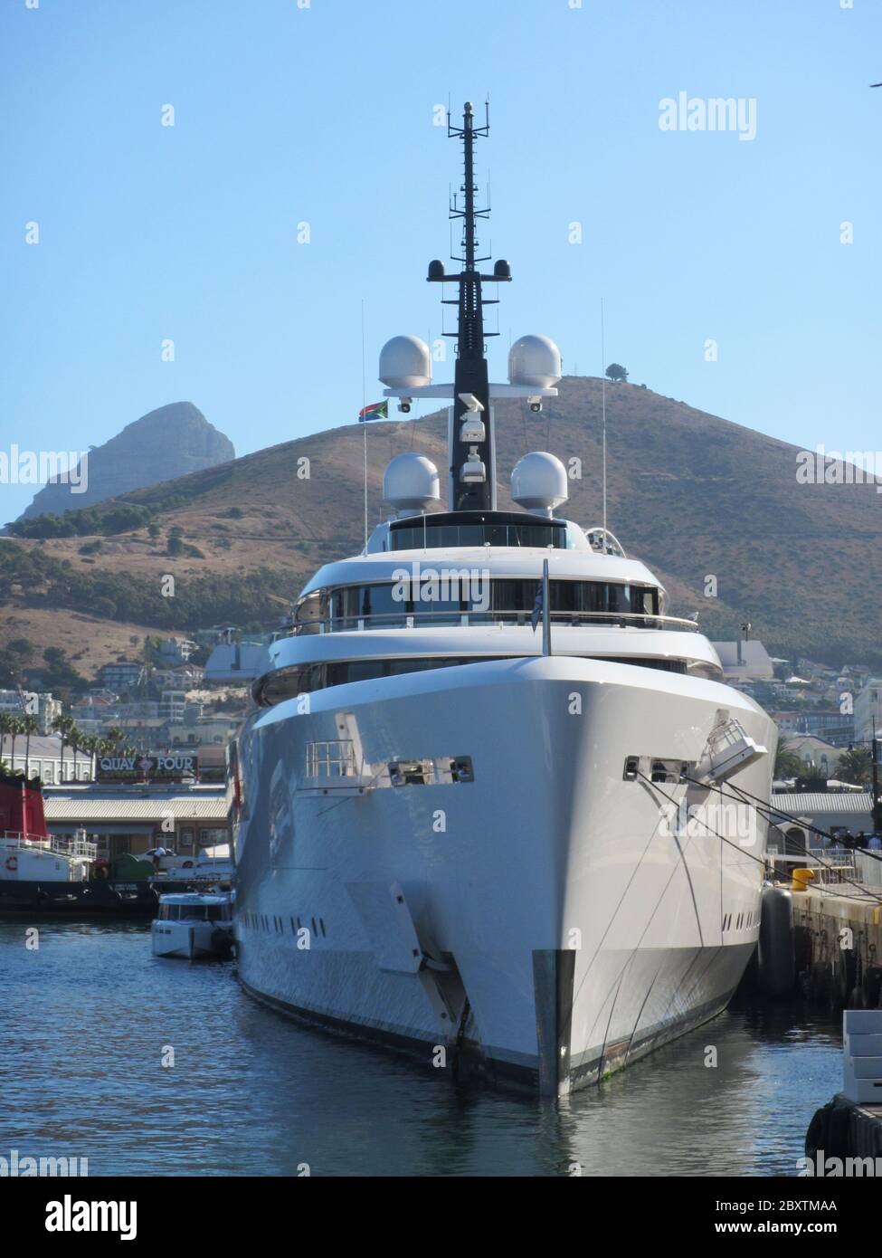 Yacht enigma hi-res stock photography and images - Alamy