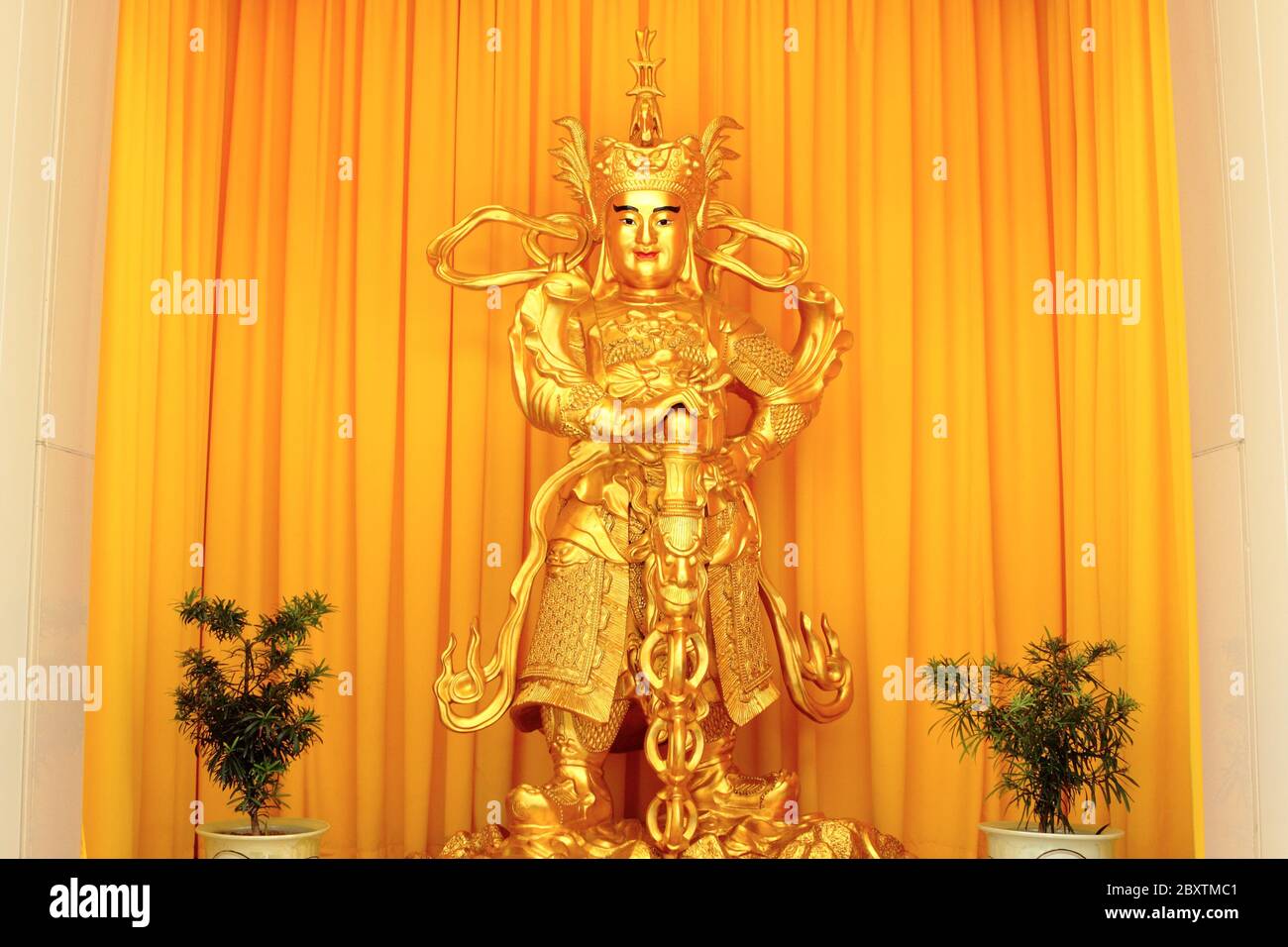 Fat gold buddha statue hi-res stock photography and images - Alamy