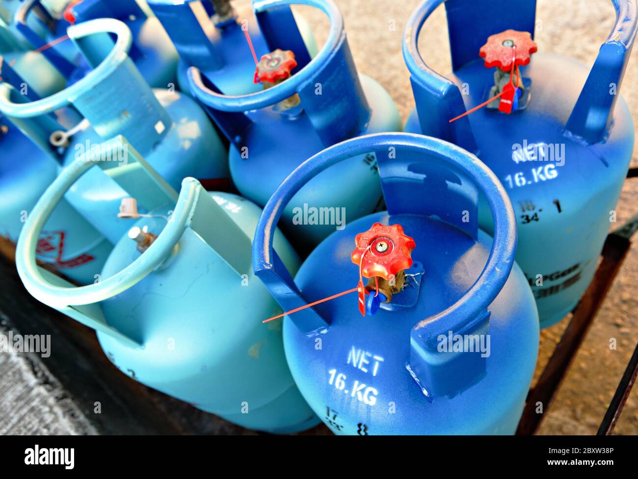 Propane storage tanks hi-res stock photography and images - Alamy