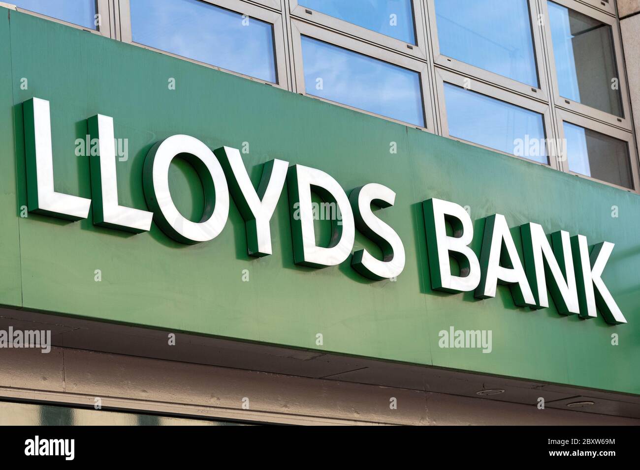 Lloydsbank hi-res stock photography and images - Alamy