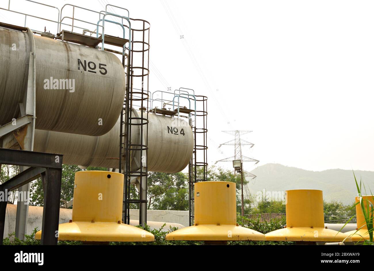 Industry scene hi-res stock photography and images - Alamy