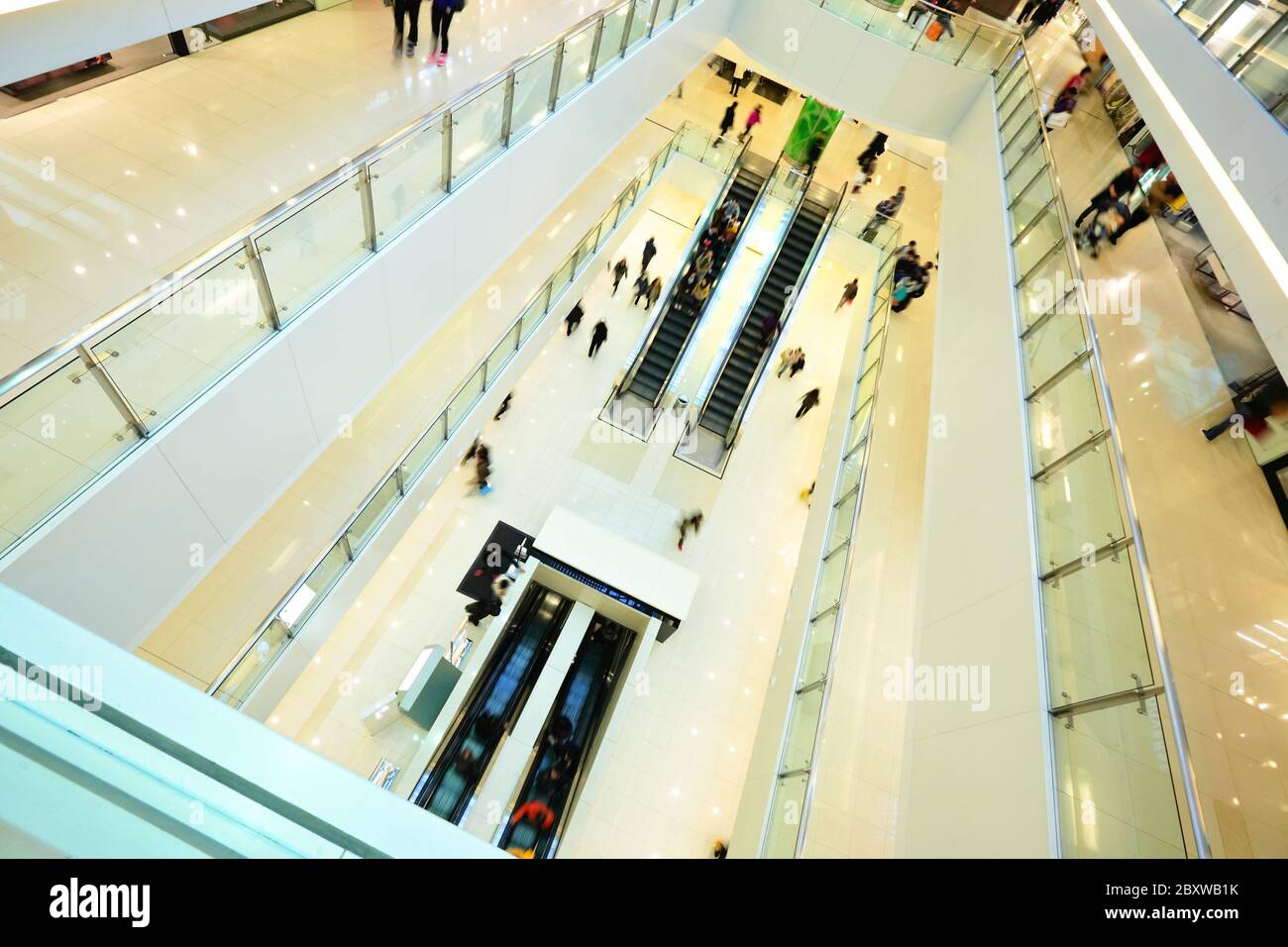 Modern shopping mall. People in rush Stock Photo - Alamy