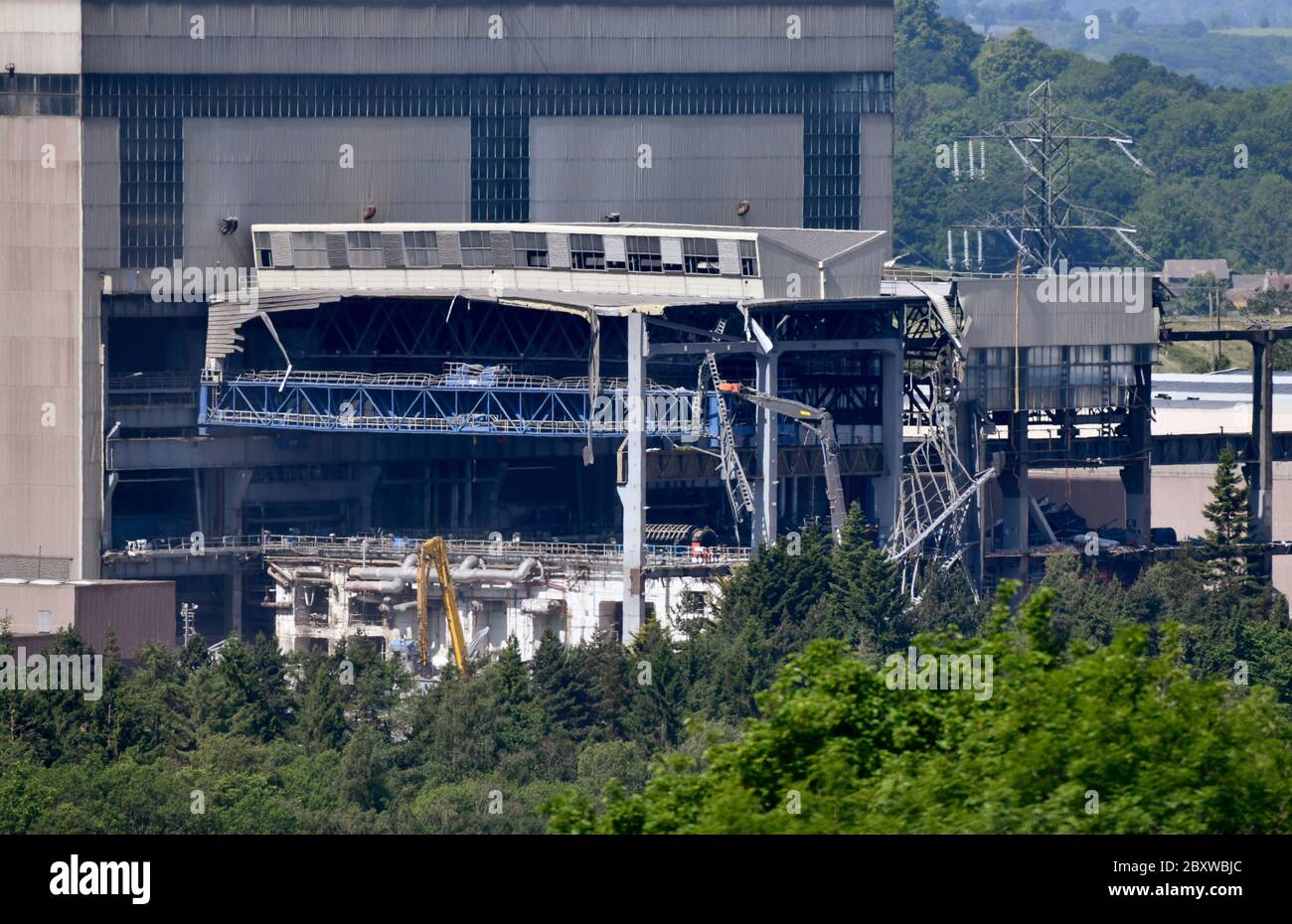 Ironbridge buildwas power station hi-res stock photography and images ...