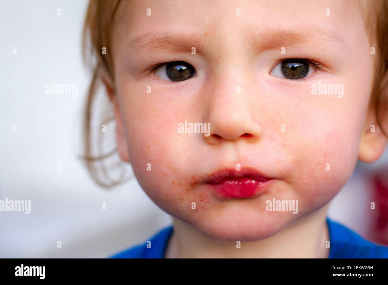 Perplexed hi-res stock photography and images - Alamy